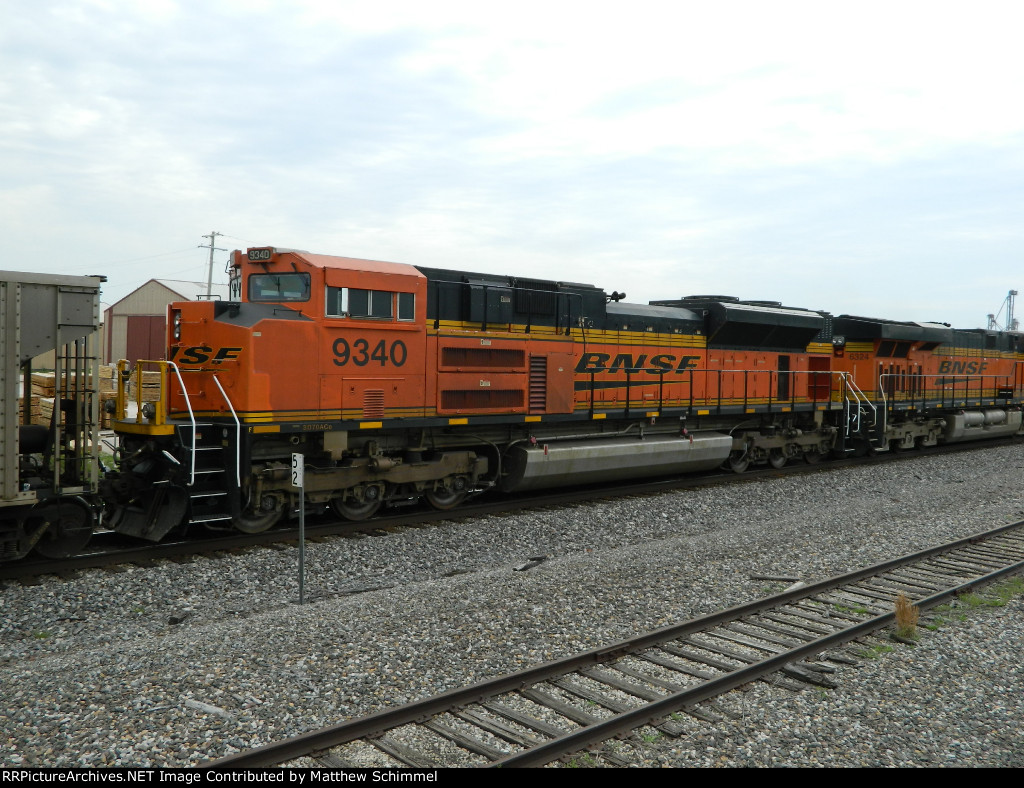 BNSF 9340